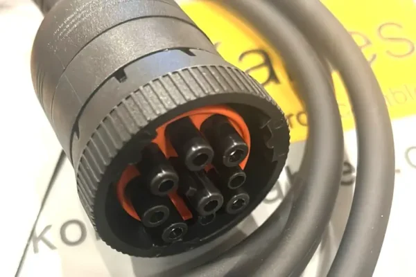 CUMMINS 9 pin round cable - Konnect Kables